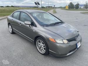 Honda Civic 2006 in Klaipeda, with an engine capacity of 1.80 L and mileage of 321 thousand km for 1500 €, photo 6 on AUTOMOTO.COM.LV