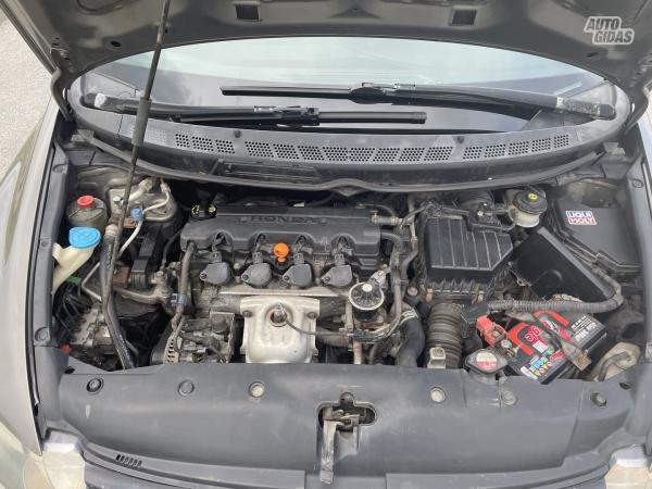 Honda Civic 2006 Klaipėda, ar dzinēja tilpumu 1.80 L un nobraukumu 321 tūkst. km par 1500 €, foto 10 vietnē AUTOMOTO.COM.LV
