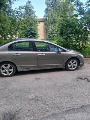 Honda Civic 2007 Tallina, ar dzinēja tilpumu 0.10 L un nobraukumu 244 tūkst. km par 1500 €, foto 9 vietnē AUTOMOTO.COM.LV