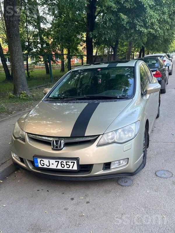 Хонда Цивик 2007 в Рига, объемом двигателя 1.80 л и пробегом 210 тыс. км за 600 €, фото 1 на AUTOMOTO.COM.LV
