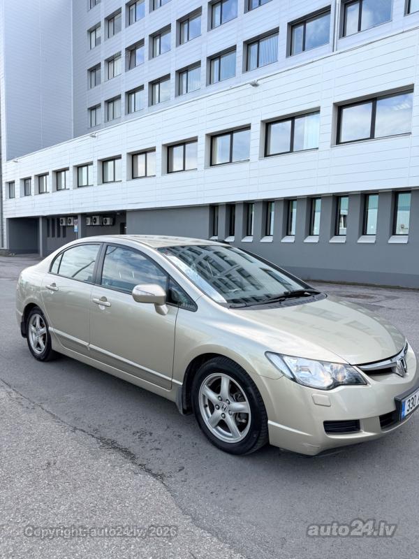 Honda Civic 2007 in Tallinn, with an engine capacity of 1.80 L and mileage of 133 thousand km for 3299 €, photo 3 on AUTOMOTO.COM.LV
