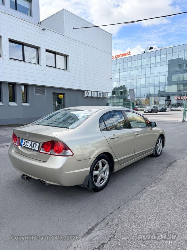 Honda Civic 2007 in Tallinn, with an engine capacity of 1.80 L and mileage of 133 thousand km for 3299 €, photo 5 on AUTOMOTO.COM.LV