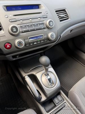 Honda Civic 2007 Tallina, ar dzinēja tilpumu 1.80 L un nobraukumu 133 tūkst. km par 3299 €, foto 12 vietnē AUTOMOTO.COM.LV
