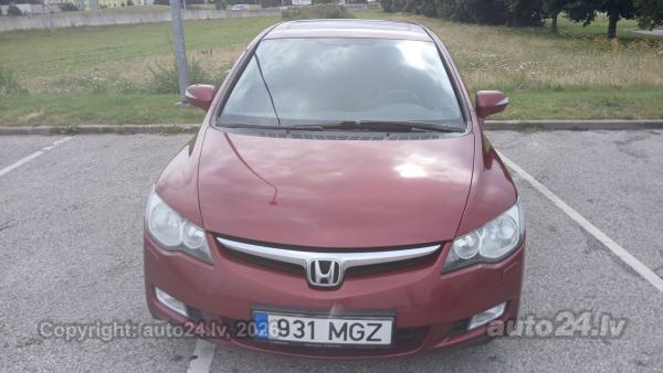 Honda Civic 2007 Tallina, ar dzinēja tilpumu 1.80 L un nobraukumu 237 tūkst. km par 2500 €, foto 4 vietnē AUTOMOTO.COM.LV