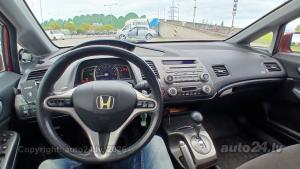 Honda Civic 2007 in Tallinn, with an engine capacity of 1.80 L and mileage of 237 thousand km for 2500 €, photo 9 on AUTOMOTO.COM.LV