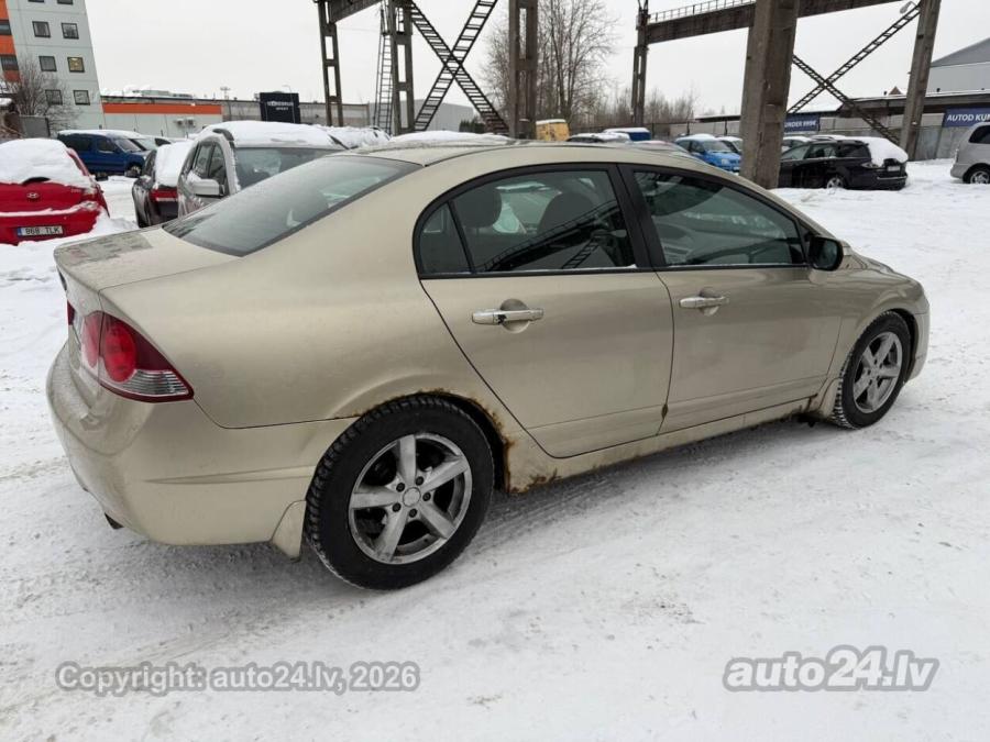 Honda Civic 2008 Tallina, ar dzinēja tilpumu 1.80 L un nobraukumu 209 tūkst. km par 799 €, foto 3 vietnē AUTOMOTO.COM.LV