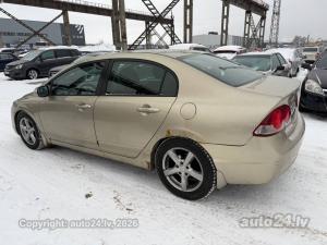 Honda Civic 2008 Tallina, ar dzinēja tilpumu 1.80 L un nobraukumu 209 tūkst. km par 799 €, foto 4 vietnē AUTOMOTO.COM.LV