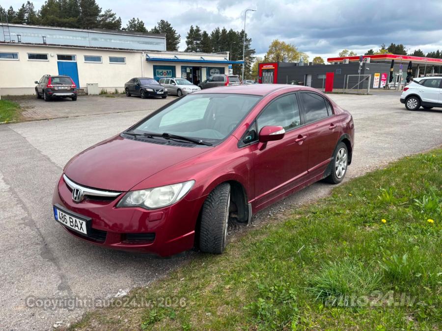 Honda Civic 2008 Narva, ar dzinēja tilpumu 1.80 L un nobraukumu 133 tūkst. km par 599 €, foto 6 vietnē AUTOMOTO.COM.LV