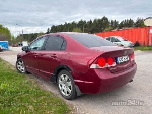 Honda Civic 2008 Narva, ar dzinēja tilpumu 1.80 L un nobraukumu 133 tūkst. km par 599 €, foto 7 vietnē AUTOMOTO.COM.LV