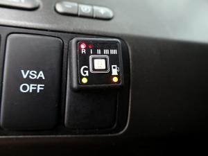 Honda Civic 2008 in Tallinn, with an engine capacity of 1.80 L and mileage of 222 thousand km for 2699 €, photo 9 on AUTOMOTO.COM.LV