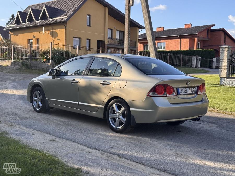Honda Civic 2008 in Pasvalys, with an engine capacity of 1.80 L and mileage of 148 thousand km for 1550 €, photo 5 on AUTOMOTO.COM.LV