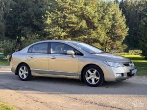 Honda Civic 2008 in Pasvalys, with an engine capacity of 1.80 L and mileage of 148 thousand km for 1550 €, photo 8 on AUTOMOTO.COM.LV