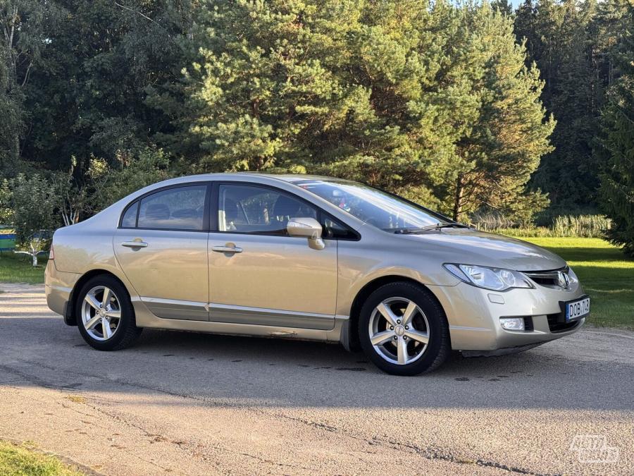 Honda Civic 2008 in Pasvalys, with an engine capacity of 1.80 L and mileage of 148 thousand km for 1550 €, photo 8 on AUTOMOTO.COM.LV