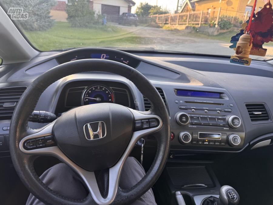 Honda Civic 2008 in Pasvalys, with an engine capacity of 1.80 L and mileage of 148 thousand km for 1550 €, photo 16 on AUTOMOTO.COM.LV
