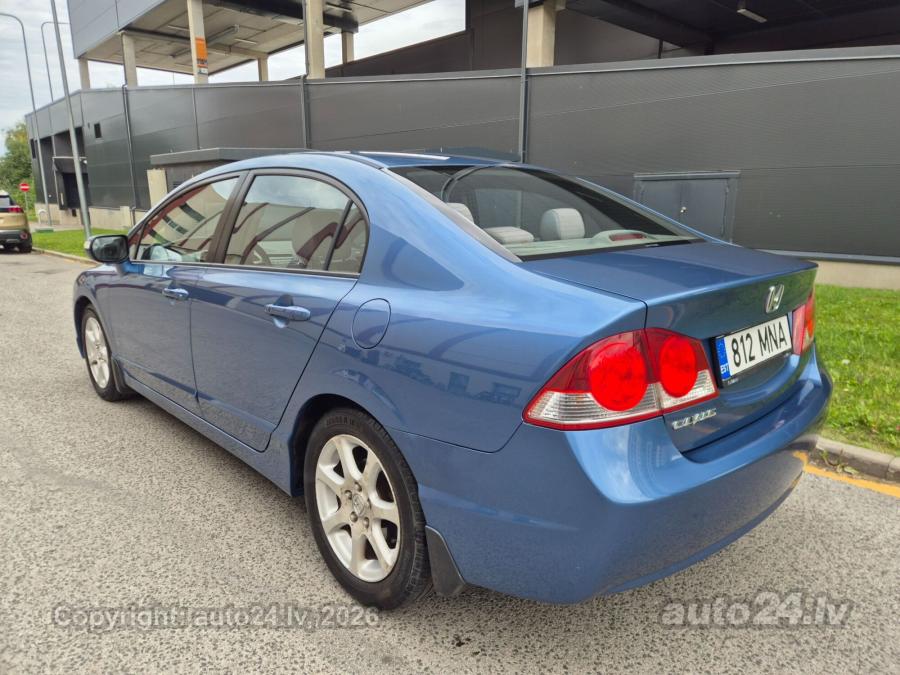 Honda Civic 2009 Tallina, ar dzinēja tilpumu 1.80 L un nobraukumu 149 tūkst. km par 3700 €, foto 5 vietnē AUTOMOTO.COM.LV