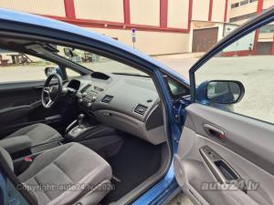 Honda Civic 2009 Tallina, ar dzinēja tilpumu 1.80 L un nobraukumu 149 tūkst. km par 3700 €, foto 10 vietnē AUTOMOTO.COM.LV