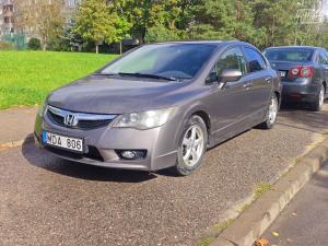 Honda Civic 2009 Viļņa, ar dzinēja tilpumu 1.30 L un nobraukumu 297 tūkst. km par 950 €, foto  vietnē AUTOMOTO.COM.LV