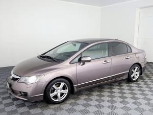 Хонда Цивик 2011 в Таллин, объемом двигателя 1.80 л и пробегом 226 тыс. км за 699 €, фото 3 на AUTOMOTO.COM.LV