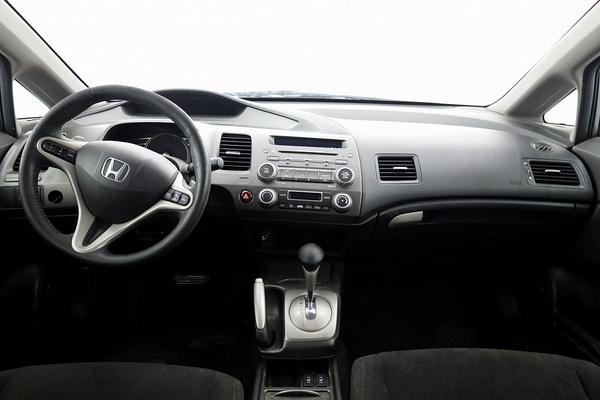 Хонда Цивик 2011 в Таллин, объемом двигателя 1.80 л и пробегом 226 тыс. км за 699 €, фото 6 на AUTOMOTO.COM.LV