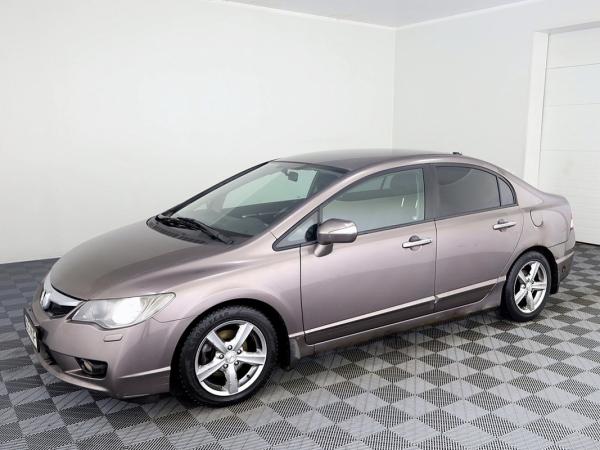 Хонда Цивик 2011 в Таллин, объемом двигателя 1.80 л и пробегом 226 тыс. км за 699 €, фото 10 на AUTOMOTO.COM.LV