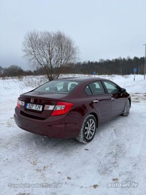 Honda Civic 2012 in Paide, with an engine capacity of 1.80 L and mileage of 165 thousand km for 7500 €, photo 5 on AUTOMOTO.COM.LV