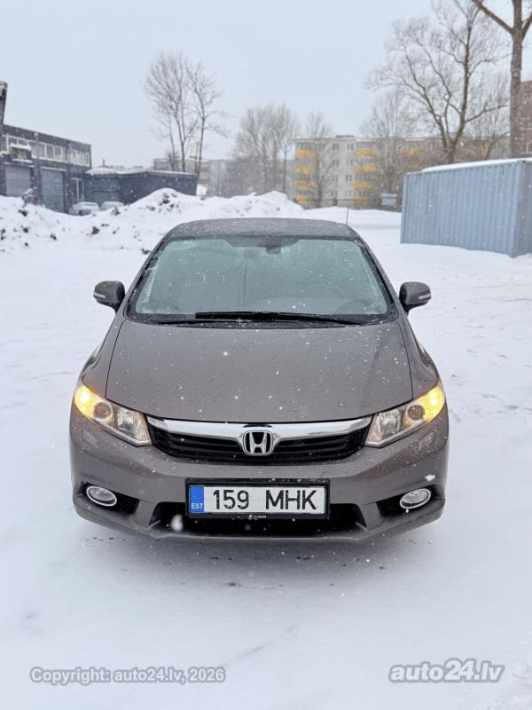 Honda Civic 2012 in Tallinn, with an engine capacity of 1.80 L and mileage of 174 thousand km for 6700 €, photo 1 on AUTOMOTO.COM.LV