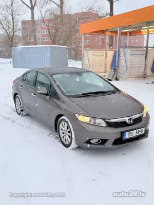Honda Civic 2012 Tallina, ar dzinēja tilpumu 1.80 L un nobraukumu 174 tūkst. km par 6700 €, foto 2 vietnē AUTOMOTO.COM.LV