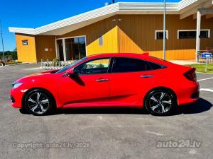 Honda Civic 2019 in Narva, with an engine capacity of 1.50 L and mileage of 188 thousand km for 12990 €, photo 4 on AUTOMOTO.COM.LV
