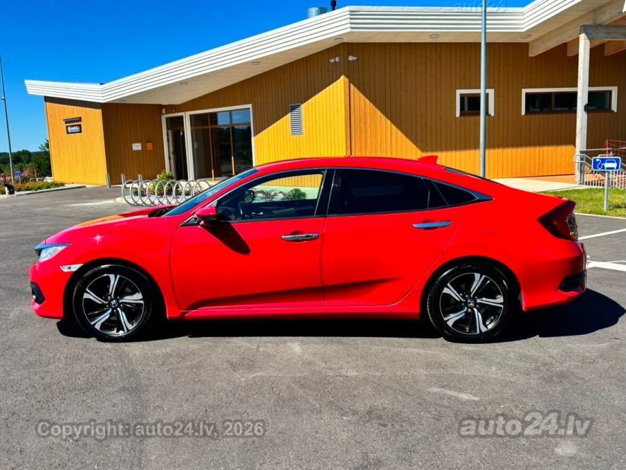 Honda Civic 2019 in Narva, with an engine capacity of 1.50 L and mileage of 188 thousand km for 12990 €, photo 4 on AUTOMOTO.COM.LV
