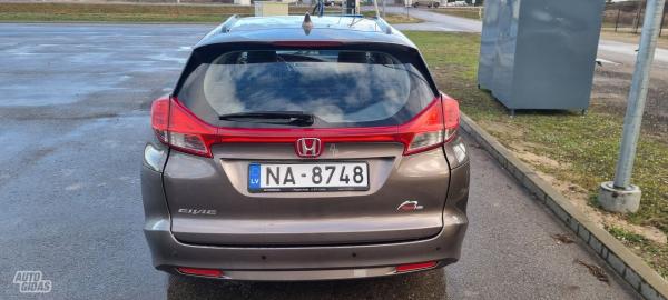 Honda Civic 2014 in Kaunas, with an engine capacity of 1.80 L and mileage of 305 thousand km for 4500 €, photo 4 on AUTOMOTO.COM.LV