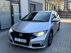 Хонда Цивик 2015 в Рига, объемом двигателя 1.80 л и пробегом 168 тыс. км за 8200 €, фото  на AUTOMOTO.COM.LV