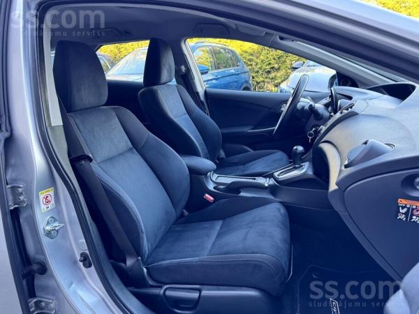 Honda Civic 2015 Rīga, ar dzinēja tilpumu 1.80 L un nobraukumu 168 tūkst. km par 8200 €, foto 8 vietnē AUTOMOTO.COM.LV