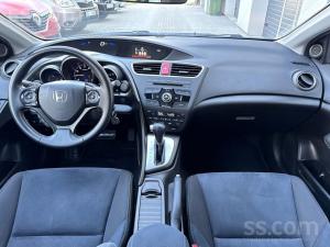 Honda Civic 2015 Rīga, ar dzinēja tilpumu 1.80 L un nobraukumu 168 tūkst. km par 8200 €, foto 14 vietnē AUTOMOTO.COM.LV