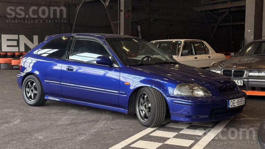 Violets Honda Civic 1998 Liepāja, ar dzinēja tilpumu 1.60 L un nobraukumu 278 tūkst. km par 7650 €, foto 5 vietnē AUTOMOTO.COM.LV