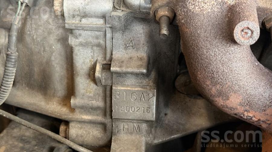 Violets Honda Civic 1998 Liepāja, ar dzinēja tilpumu 1.60 L un nobraukumu 278 tūkst. km par 7650 €, foto 7 vietnē AUTOMOTO.COM.LV