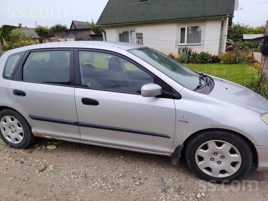 Balts Honda Civic 2004 Gulbene, ar dzinēja tilpumu 1.60 L un nobraukumu 0 tūkst. km par 500 €, foto 5 vietnē AUTOMOTO.COM.LV
