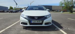 Balts Honda Civic 2012 Tallina, ar dzinēja tilpumu 1.80 L un nobraukumu 146 tūkst. km par 6800 €, foto  vietnē AUTOMOTO.COM.LV