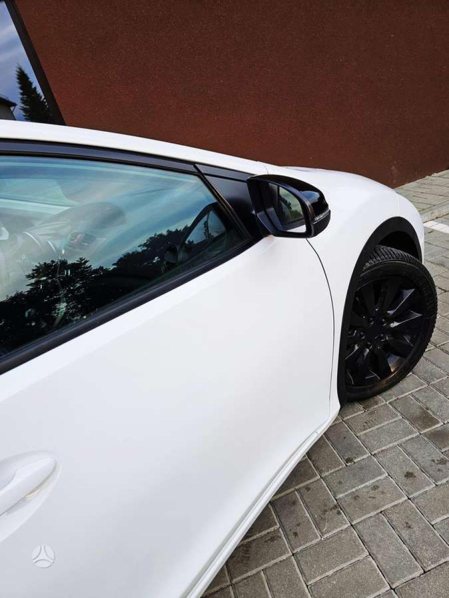 White Honda Civic 2012 in Kaisiadorys, with an engine capacity of 2.20 L and mileage of 245 thousand km for 5450 €, photo 26 on AUTOMOTO.COM.LV