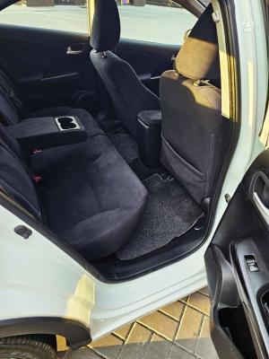 White Honda Civic 2012 in Kaisiadorys, with an engine capacity of 2.20 L and mileage of 245 thousand km for 5450 €, photo 41 on AUTOMOTO.COM.LV