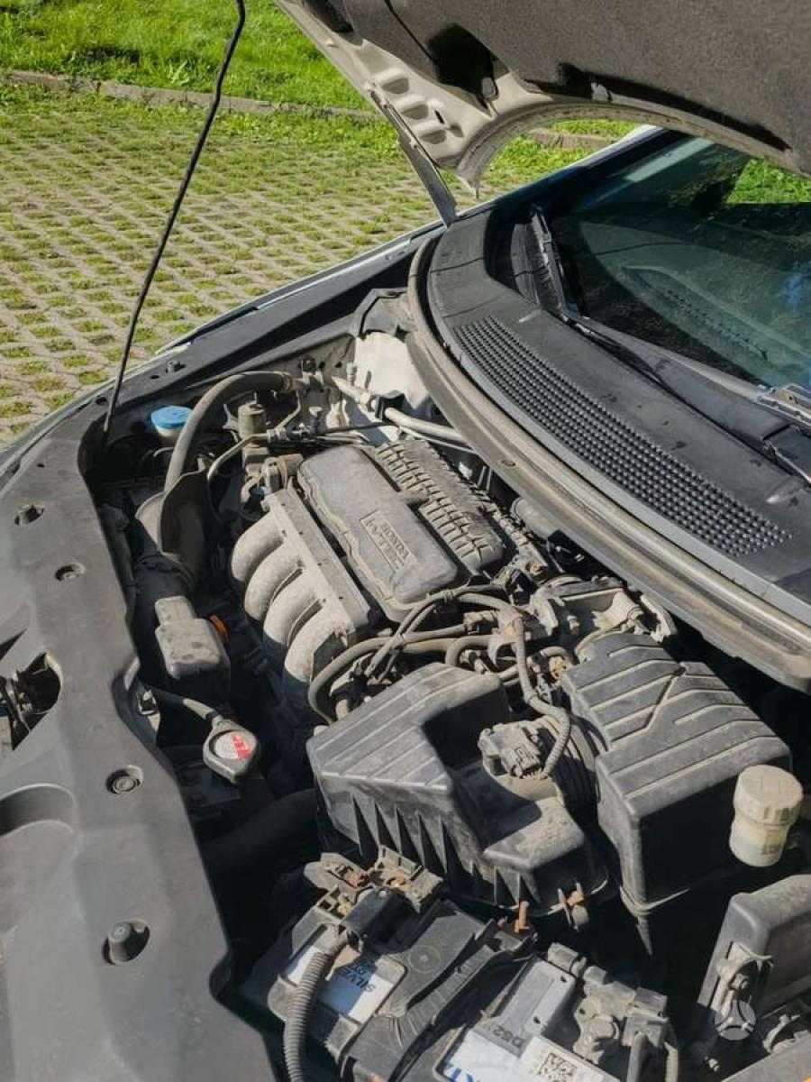 Balts Honda Civic 2012 Viļņa, ar dzinēja tilpumu 1.34 L un nobraukumu 134 tūkst. km par 5900 €, foto 7 vietnē AUTOMOTO.COM.LV
