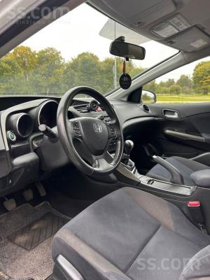 Balts Honda Civic 2013 Rīga, ar dzinēja tilpumu 1.60 L un nobraukumu 0 tūkst. km par 4200 €, foto 10 vietnē AUTOMOTO.COM.LV