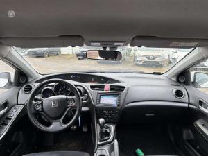 Balts Honda Civic 2014 Radviliškis, ar dzinēja tilpumu 1.80 L un nobraukumu 248 tūkst. km par 4750 €, foto 13 vietnē AUTOMOTO.COM.LV