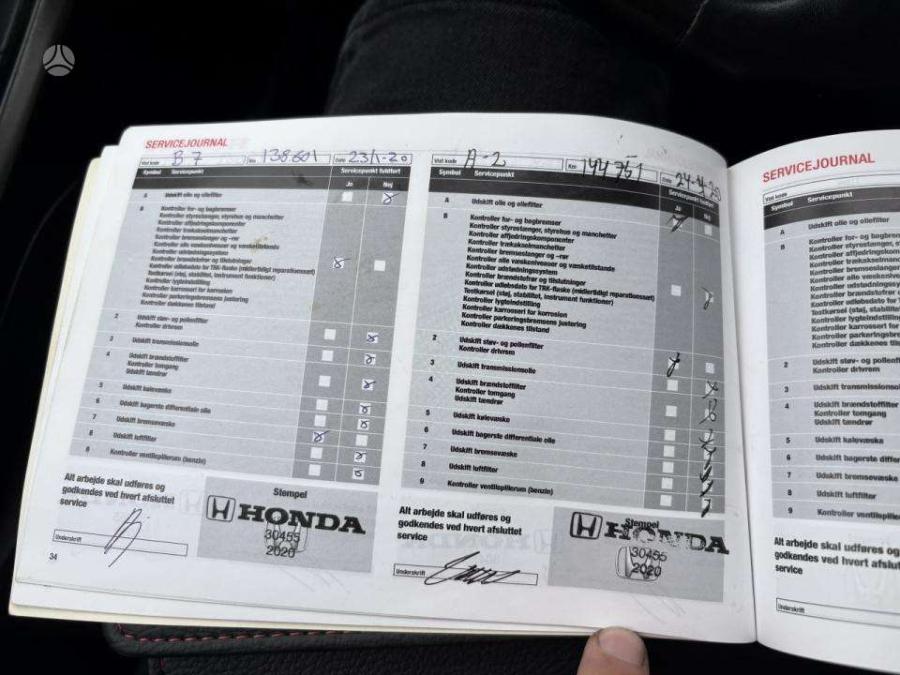 Balts Honda Civic 2014 Radviliškis, ar dzinēja tilpumu 1.80 L un nobraukumu 248 tūkst. km par 4750 €, foto 17 vietnē AUTOMOTO.COM.LV