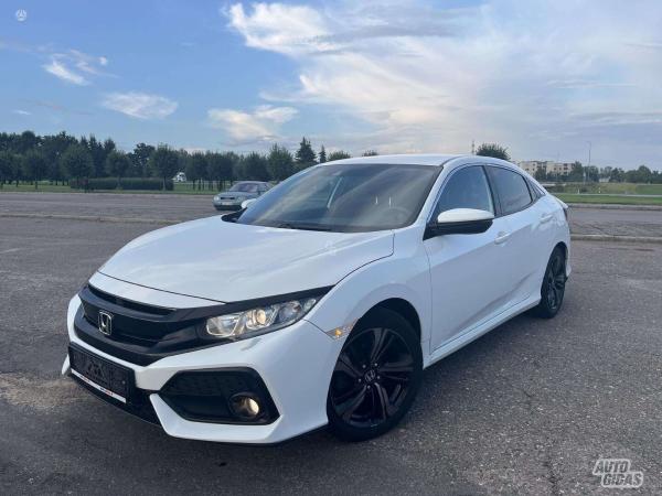 Balts Honda Civic 2017 Kauņa, ar dzinēja tilpumu 1.00 L un nobraukumu 194 tūkst. km par 10580 €, foto 1 vietnē AUTOMOTO.COM.LV