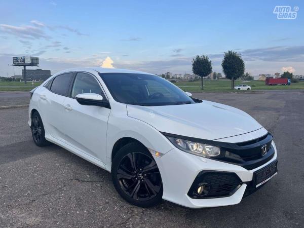 Balts Honda Civic 2017 Kauņa, ar dzinēja tilpumu 1.00 L un nobraukumu 194 tūkst. km par 10580 €, foto 3 vietnē AUTOMOTO.COM.LV