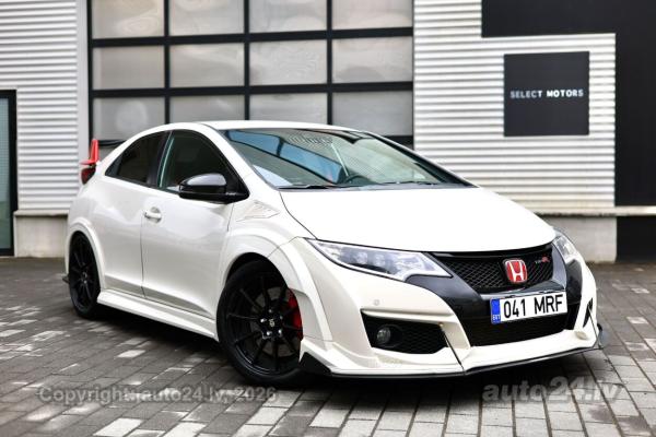 Balts Honda Civic 2017 Tallina, ar dzinēja tilpumu 2.00 L un nobraukumu 167 tūkst. km par 24900 €, foto  vietnē AUTOMOTO.COM.LV