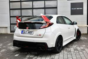 Balts Honda Civic 2017 Tallina, ar dzinēja tilpumu 2.00 L un nobraukumu 167 tūkst. km par 24900 €, foto 4 vietnē AUTOMOTO.COM.LV