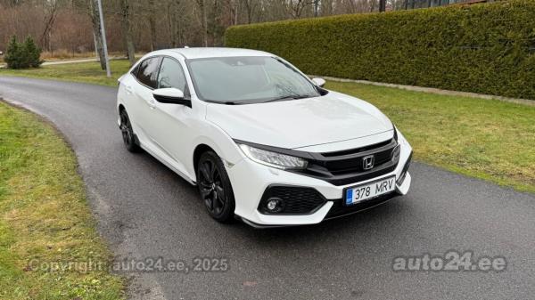 Balts Honda Civic 2018 Tallina, ar dzinēja tilpumu 1.50 L un nobraukumu 130 tūkst. km par 14999 €, foto 4 vietnē AUTOMOTO.COM.LV