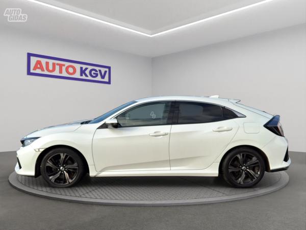 White Honda Civic 2018 in Vilnius, with an engine capacity of 1.00 L and mileage of 147 thousand km for 9999 €, photo 2 on AUTOMOTO.COM.LV