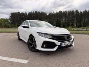 White Honda Civic 2018 in Vilnius, with an engine capacity of 0.99 L and mileage of 82 thousand km for 10990 €, photo  on AUTOMOTO.COM.LV